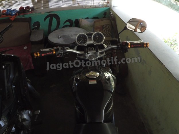 Vixion Pakai Stang Byson Agar Lebih Keren dan Gagah - JagatOtomotif